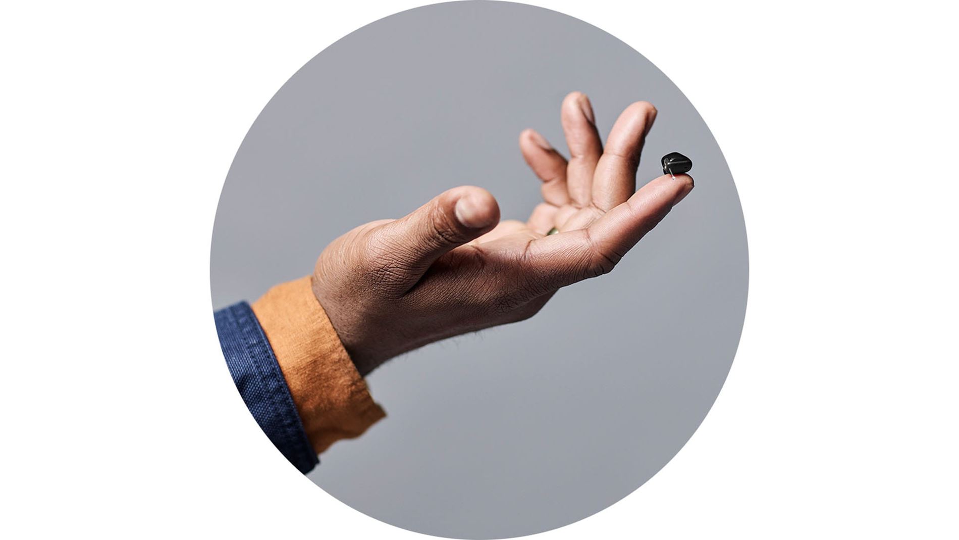 Signia Insio Charge&Go CIC IX completely-in-canal hearing aids | Signia