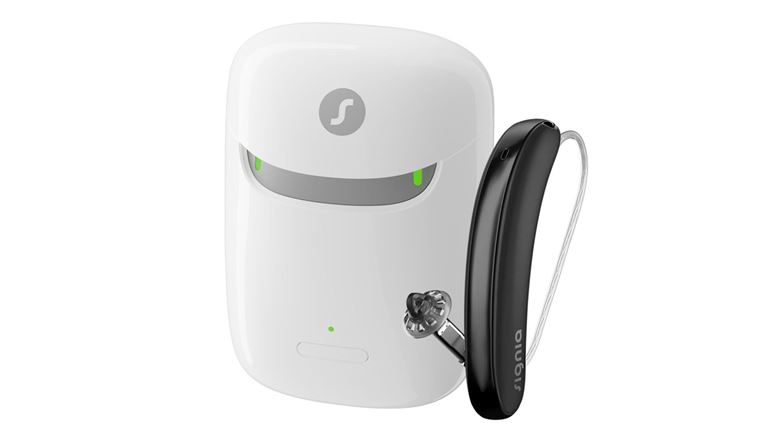 CROS IX hearing solutions for single-sided hearing loss | Signia